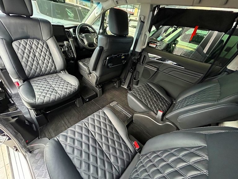 デリカD5用回転シートを通販サイトに掲載しました！ | MDF EQUIPMENT